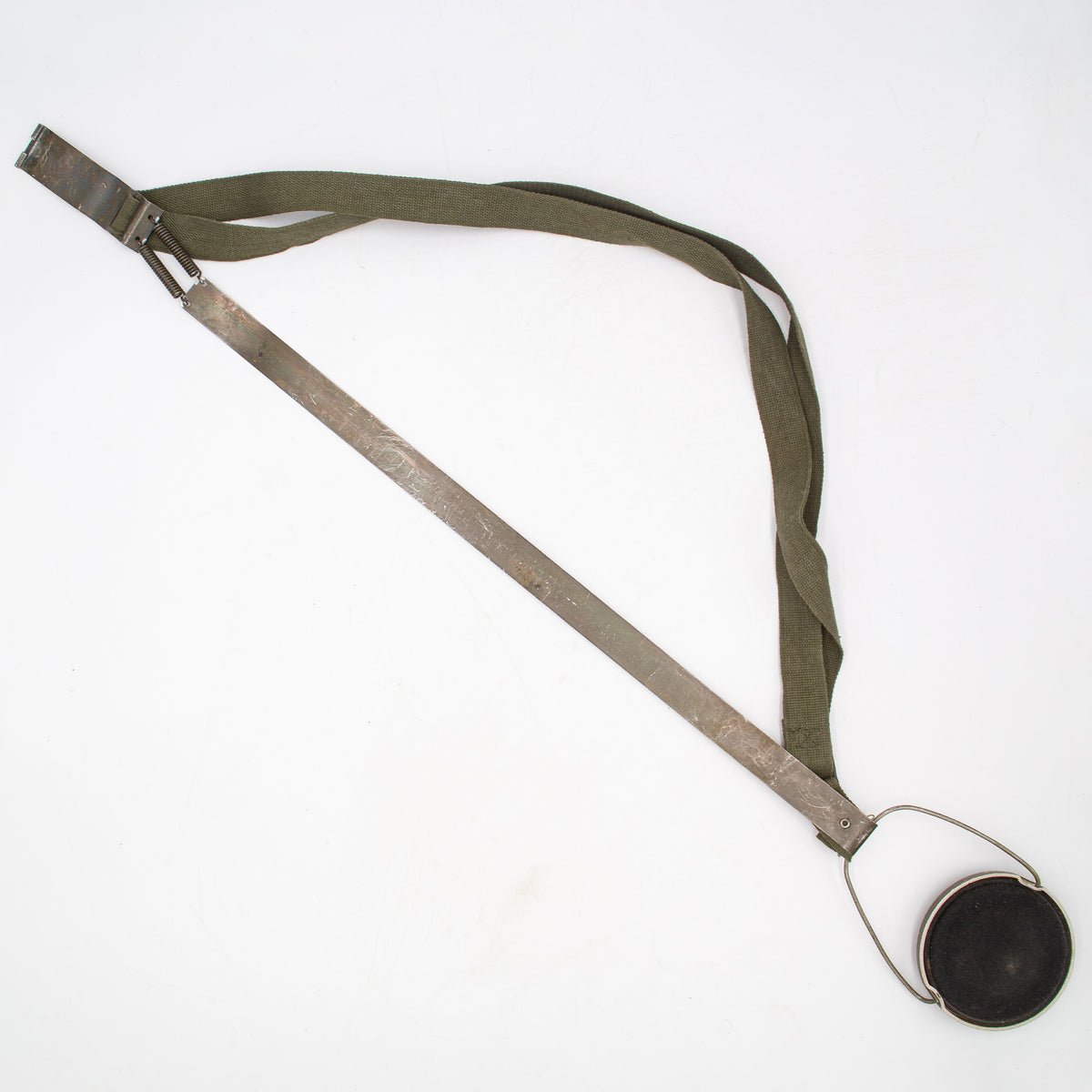 Vietnam War M72 LAW Rocket Launcher End Caps & Sling – Omega Militaria