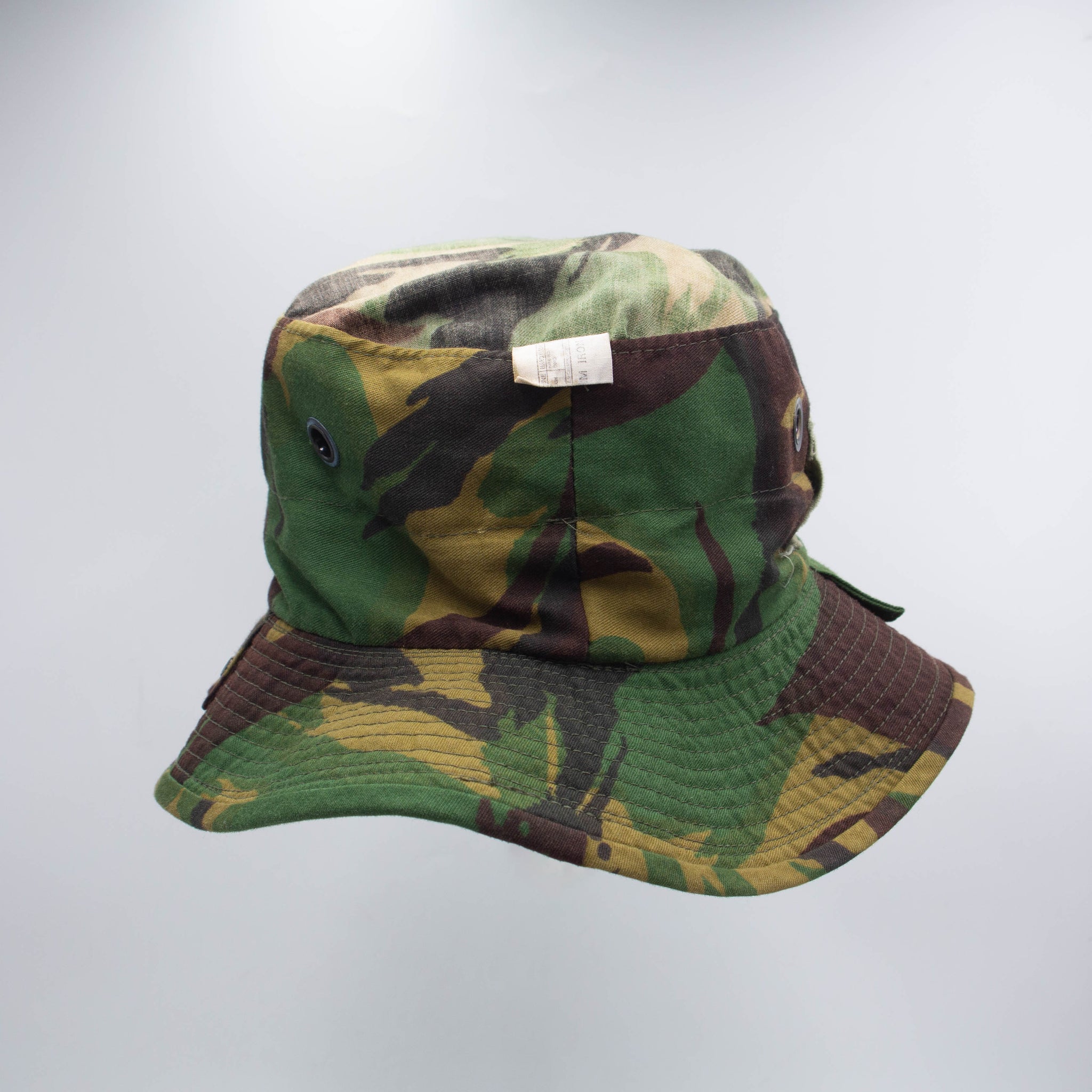 80s Vintage British Army Tropical DPM Jungle Hat - Small – Omega Militaria