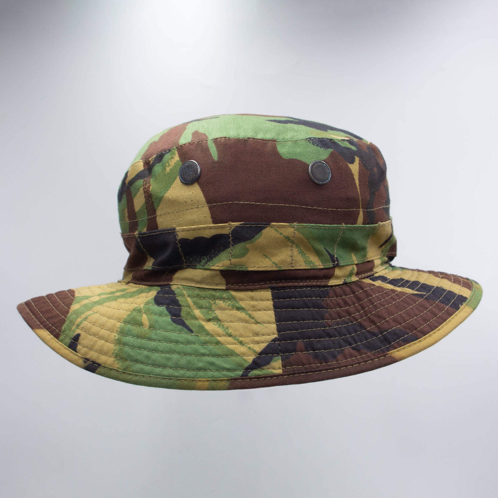 70s Vintage British Army Tropical DPM Jungle Hat - Small – Omega Militaria