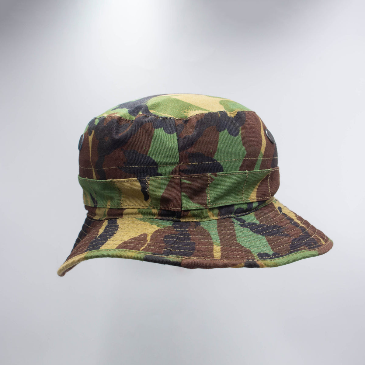 70s Vintage British Army Tropical DPM Jungle Hat - Small – Omega Militaria