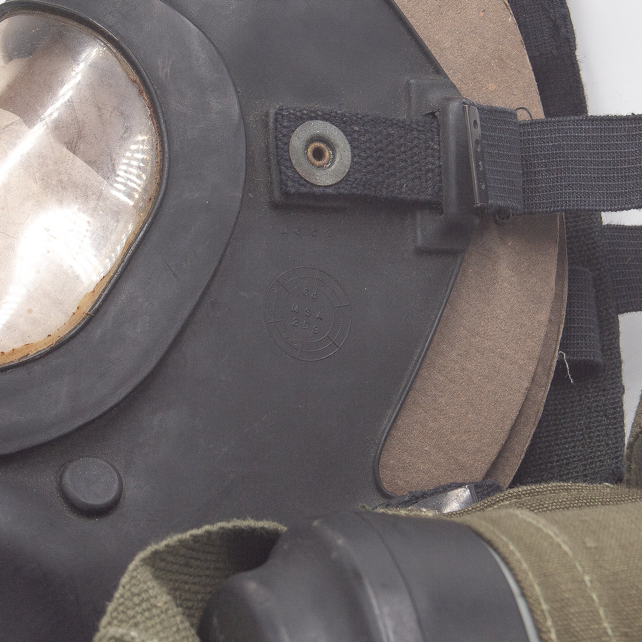 US Military Vietnam War M25A1 CVC Tanker Gas Mask – Omega Militaria